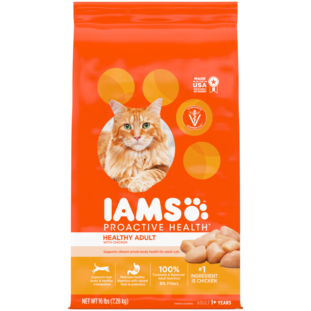 IAMS PROACTIVE HEALTH Adult Dry Cat Food with Chicken 7.26kg Bag